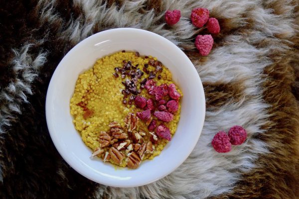 Gouden gierst porridge - Con-serveert